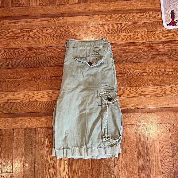 American Eagle Outfitters | Shorts | Y2k Baggy American Eagle Cargo ...